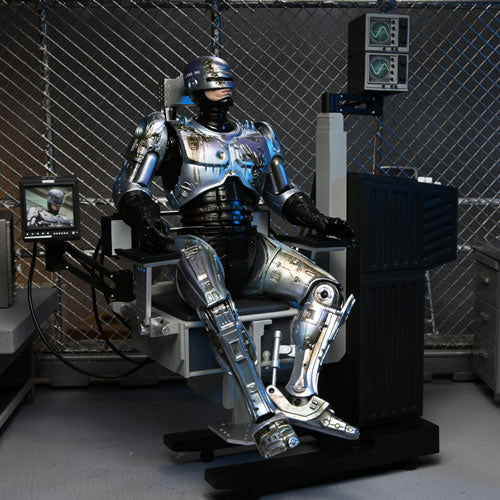 RoboCop 7" Scale Figures - Ultimate Battle Damaged RoboCop w/ Chair ...